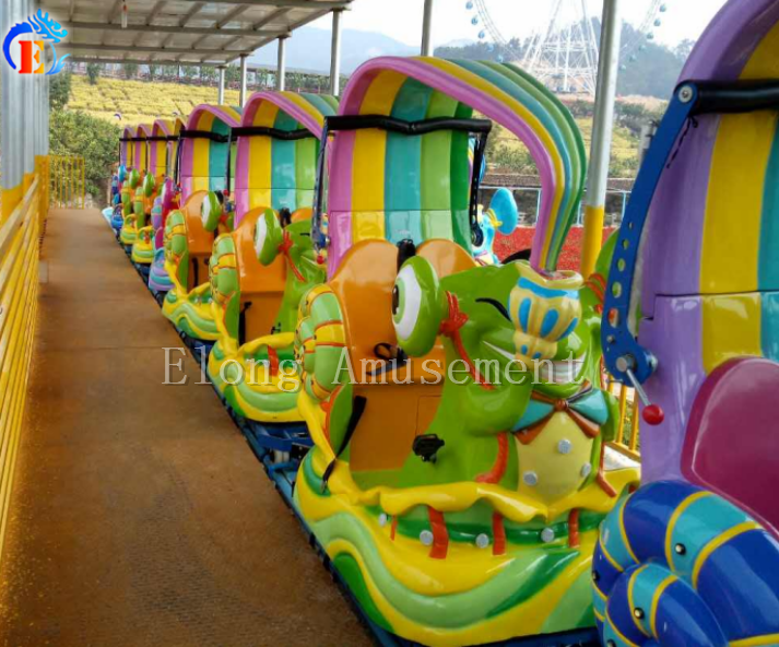 Cheery Amusement Park Rides Sightseeing Track Bike Air Paddling Rides ...